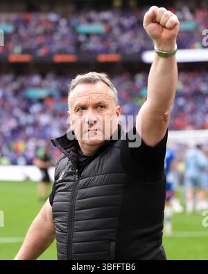 Micky Mellon (Manager) of Oldham Athletic during the Sky Bet League 2 ...