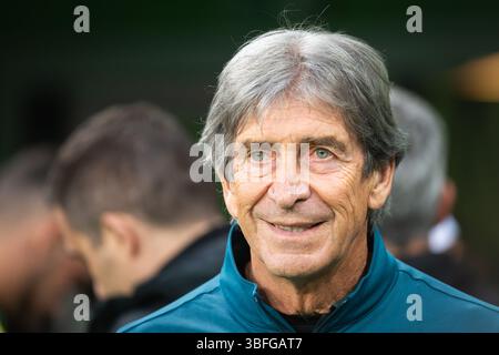 Manuel Pellegrini, head coach of Real Betis during the UEFA Europa ...