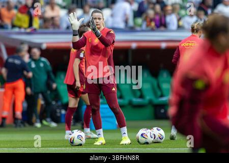 Bremen, Deutschland. 30th May, 2025. UEFA Frauen Nations League ...