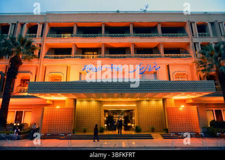 Moyen-Orient, Iran,Ispahan,l'hôtel Abassi / Abassi hotel in Isfahan ...