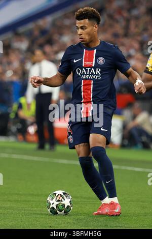 Doue Desire (PSG) Soccer Champions League, 3rd matchday, Bayer 04 ...