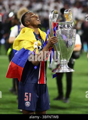 Willian Pacho of Paris Saint-Germain FC loosk on during the UEFA Super ...