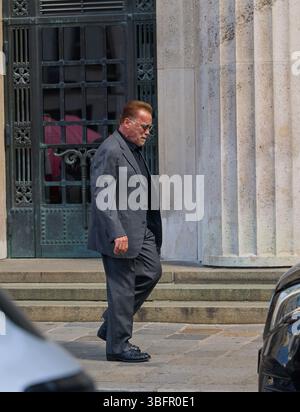 Arnold SCHWARZENEGGER at the Park Hyatt Hotel Café in Vienna, Austria ...