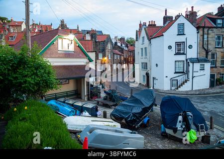 Dawn in Robin Hood's Bay, North Yorkshire, England Stock Photo - Alamy