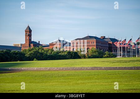Sidney Yates Federal Building, Washington, D.C Stock Photo - Alamy