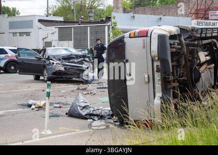 Car crash accident in city Stock Photo - Alamy