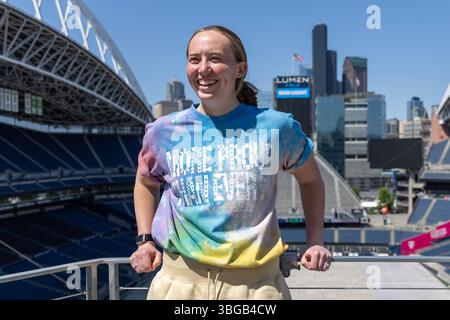 Seattle, Seattle, USA. 3rd June, 2025. Seattle Reign player CASSIE ...