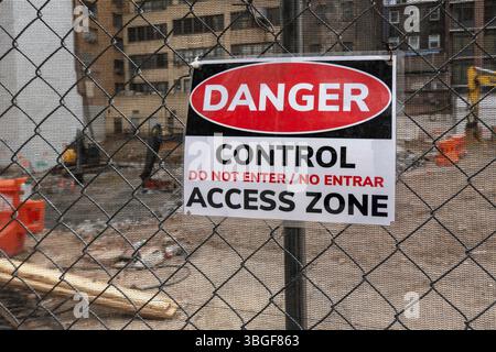 Danger and control access zone signage at a Manhattan construction site ...