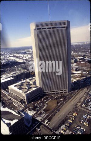 One Nationwide Plaza in Columbus, Ohio is the headquarters of the ...