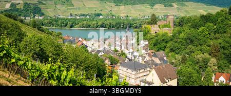 Heimburg, or Hoheneck or Hohneck in Niederheimbach on the Middle Rhine ...