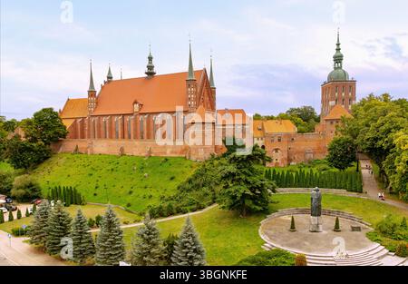 Cathedral Hill, Cathedral (Frauenburg Cathedral), Bishop's Palace ...