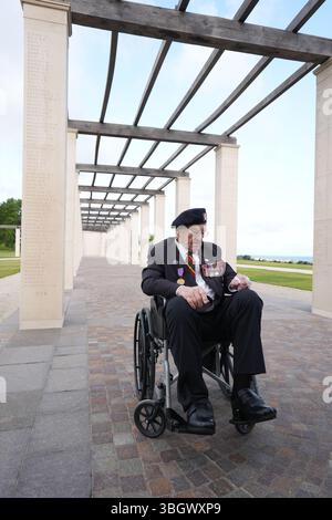 D-Day veteran and Ambassador for the British Normandy Memorial, Ken Hay ...