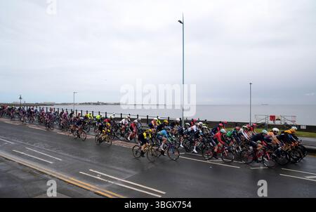 The peloton makes it's way past Hartlepool seafront during stage two of ...