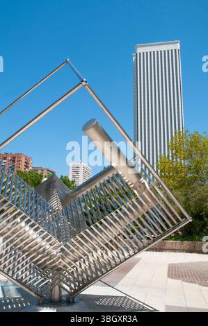 Picasso Tower and modern sculpture. AZCA, Madrid, Spain Stock Photo - Alamy