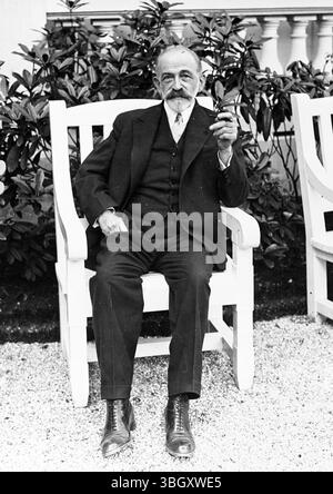 No caption . 1934 Stock Photo - Alamy