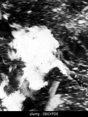 I H T As the Seventh Australian Divison advanced on Borneo , an ...