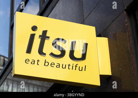 Itsu, British chain of East Asian-inspired fast food shops and ...