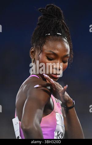 Andrenette KNIGHT (JAM) competes in the 400m Hurdles Women during the ...