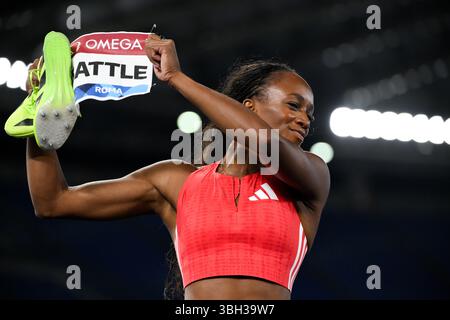 Anavia Battle of United States of America competing in the Women's 200 ...