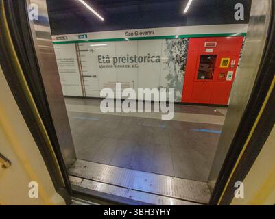 AN INTERNAL VIEW OF THE METRO LINE C Stock Photo - Alamy