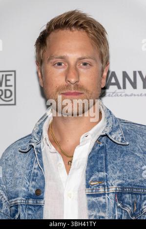 Eric Nelsen beim LANY Entertainment Summer Mixer in einer ...