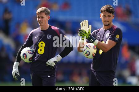 England goalkeepers Dean Henderson and James Trafford ahead of the FIFA ...
