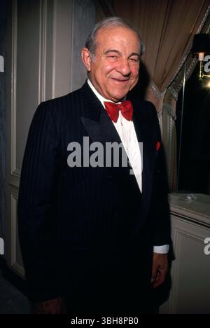 Carl Karcher Circa 1980's Credit: Ralph Dominguez/MediaPunch Stock ...