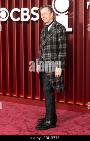 Derek McLane attends 78th annual TONY awards at Radio City Music Hall ...