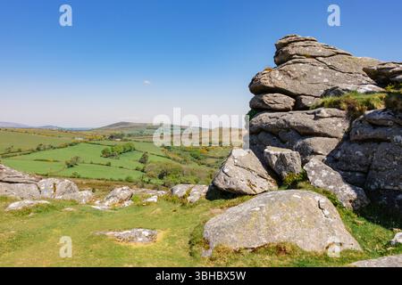 Granite rock formations on Hound Tor, Dartmoor, Devon, GB Stock Photo ...