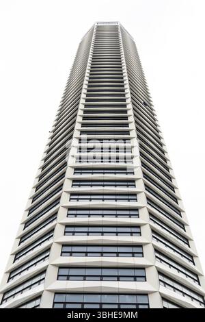 The Octagon is the world’s first purely octagonal high-rise residential ...