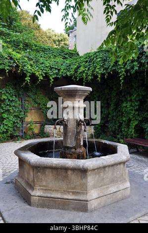 many fountain on river Stock Photo - Alamy