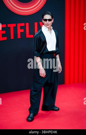 Enzo Gomez attends to '10th Anniversary Netflix Spain' Red Carpet at ...