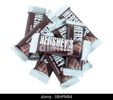 Chocolate bars Hershey's in package, isolated on a transparent ...