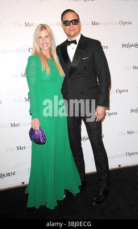 Mary Cryder and Brant Cryder Metropolitan Opera's premiere of 'Jules ...