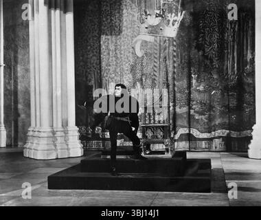British actor Laurence Olivier in the play Richard III, 1950s Stock ...