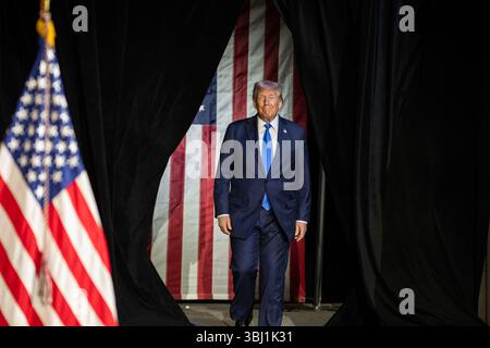 President Donald Trump delivers the Commencement address at the ...