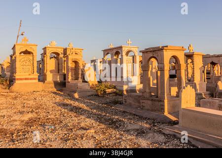 ALQOSH, IRAQ - SEPTEMBER 28, 2022: Cemetery in Alqosh village ...