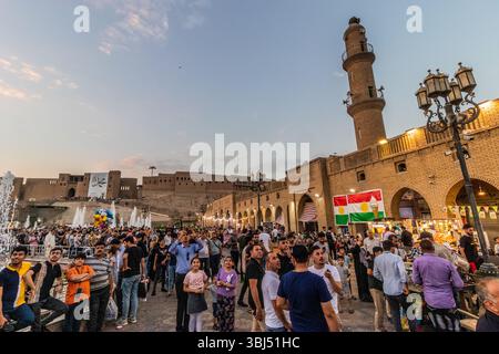 ERBIL, IRAQ - OCTOBER 9, 2022: Crowded Bakhi Shar (City Park) in Erbil ...