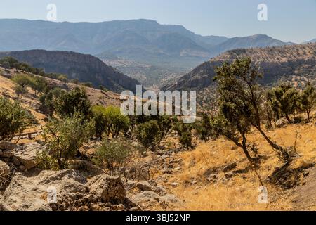 Mountains near Shanidar cave, Kurdistan Region of Iraq Stock Photo - Alamy