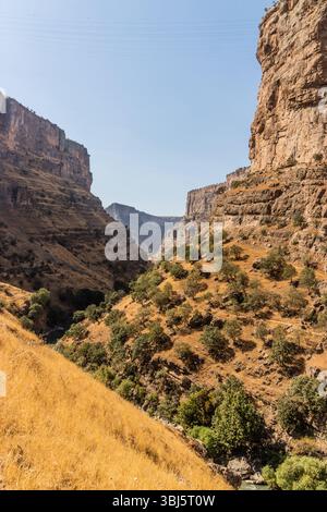 Rawandiz (also Rawanduz) river gorge in Kurdistan Region of Iraq Stock ...