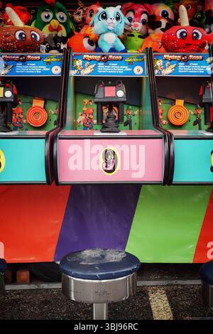 Carnival water gun game Stock Photo - Alamy