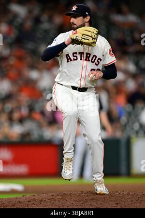 Houston Astros relief pitcher Bennett Sousa throws during the fifth ...