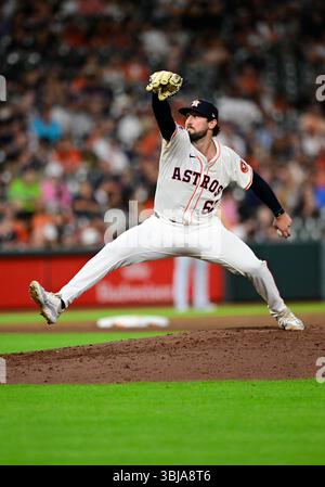 Houston Astros relief pitcher Bennett Sousa works against the Colorado ...