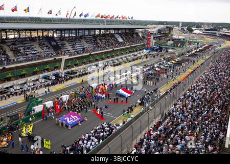Ambiance Starting grid during the 24 Hours of Le Mans 2025, 4th round ...