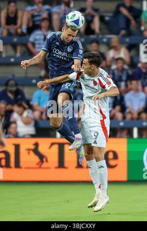 FC Dallas forward Petar Musa (9) scores a goal on Austin FC goalkeeper ...