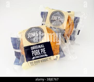 Jones Pies original award winning 160g pork pie lean British pork in a ...