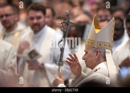 Pope Leo XIV arrives to celebrate a mass inside the St. Thomas of ...