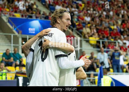 Nick Woltemade (Deutschland, 10) jubelt mit Paul Nebel (Deutschland, 20 ...