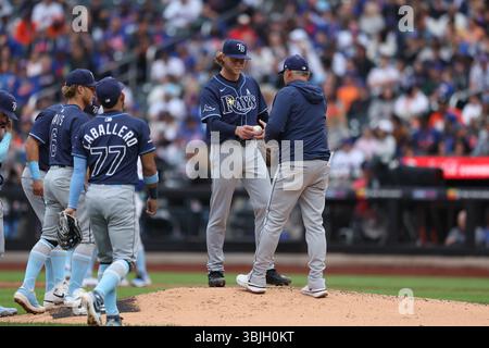 Tampa Bay Rays pitcher Kevin Kelly throws during the eight inning of a ...