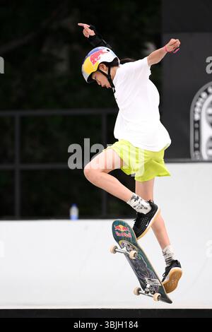 Ginwoo Onodera of Japan competes in the semi-finals of the men's street ...